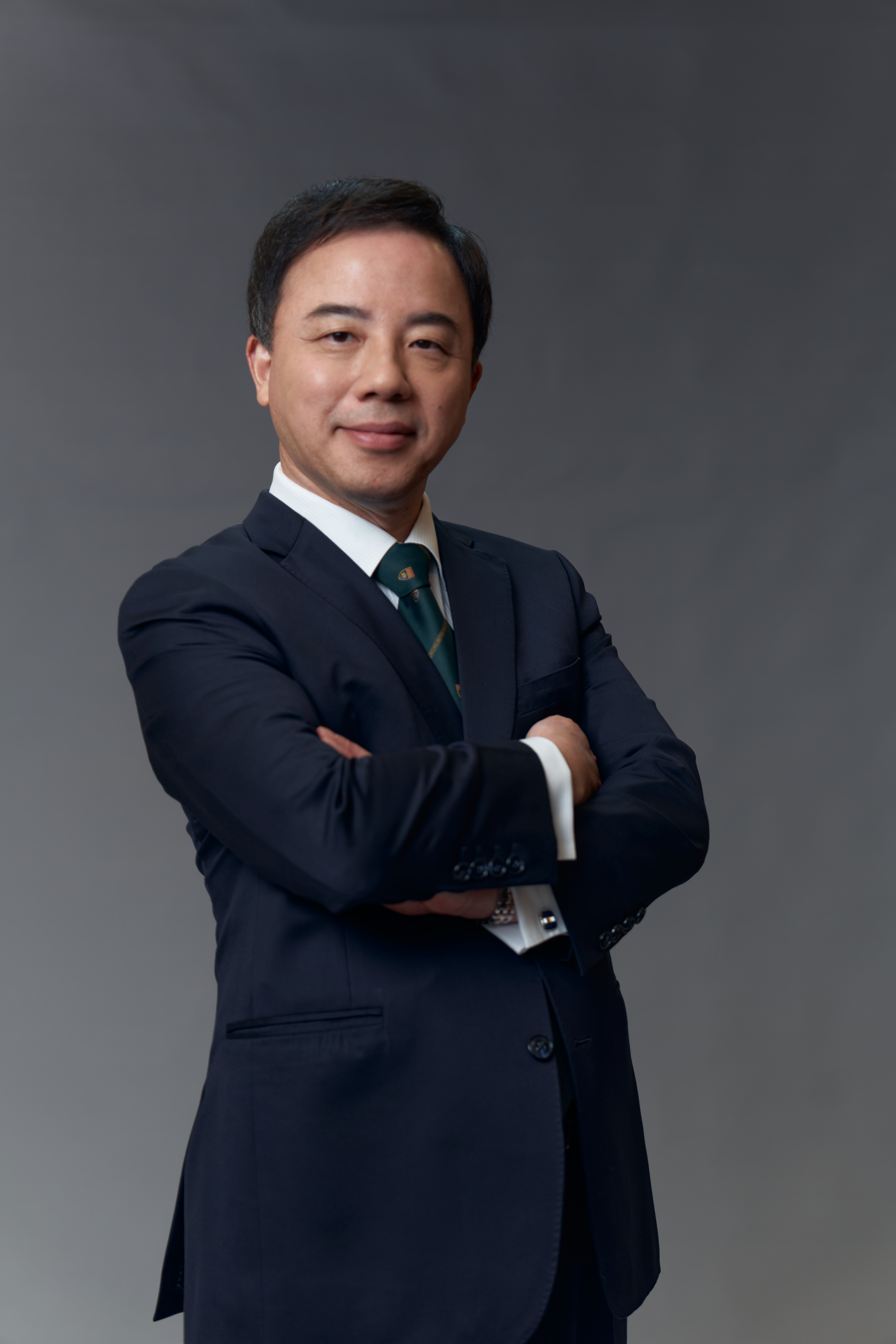 HKU physicists awarded 2025 Brillouin Medal for groundbreaking ...